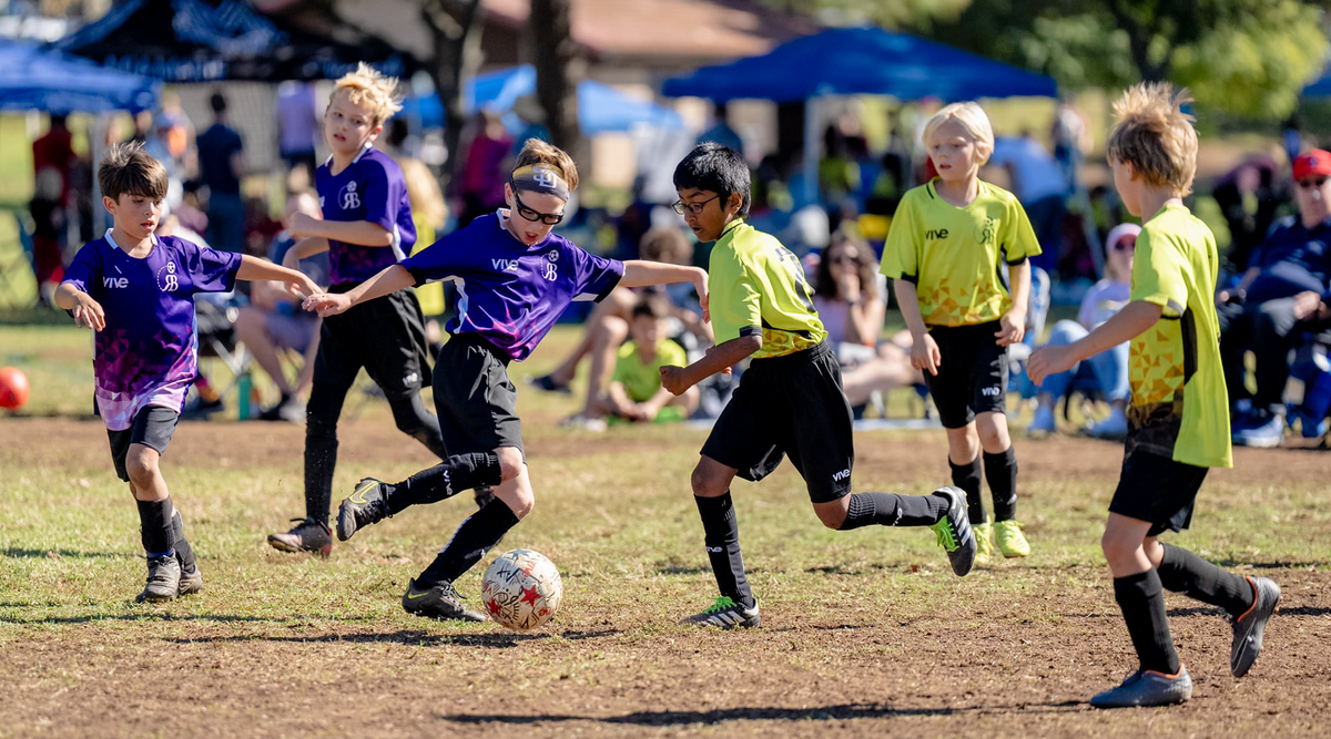 What is the Difference Between AYSO and Club Soccer? – VIVE Create Future